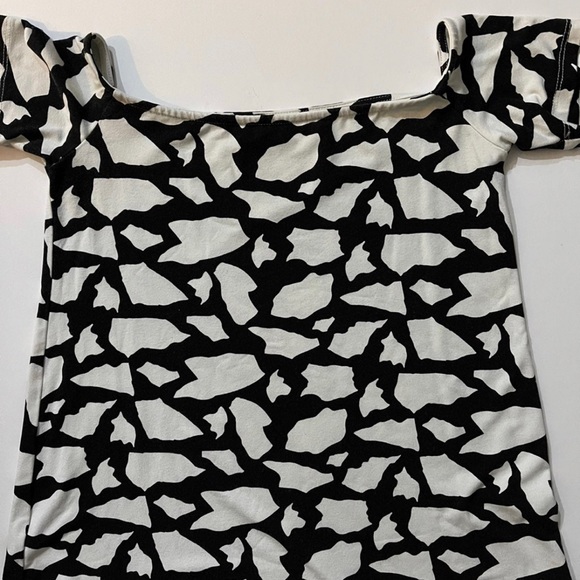 Fighting Eel | Tops | Fighting Eel Top | Poshmark